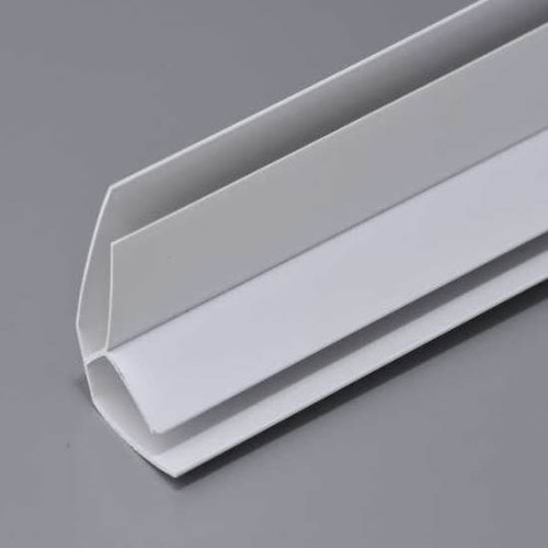8mm Cladding Internal Corner White | JTPickfords.com