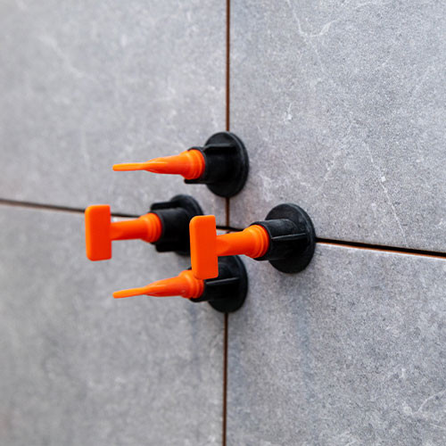 Twist Lock Tile Levelling System - Bag of 50 ( Reuseable) | JTPickfords.com